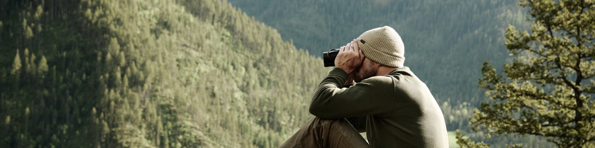 Cloth and Mackinaw Wool Caps and Hats – Filson Europe