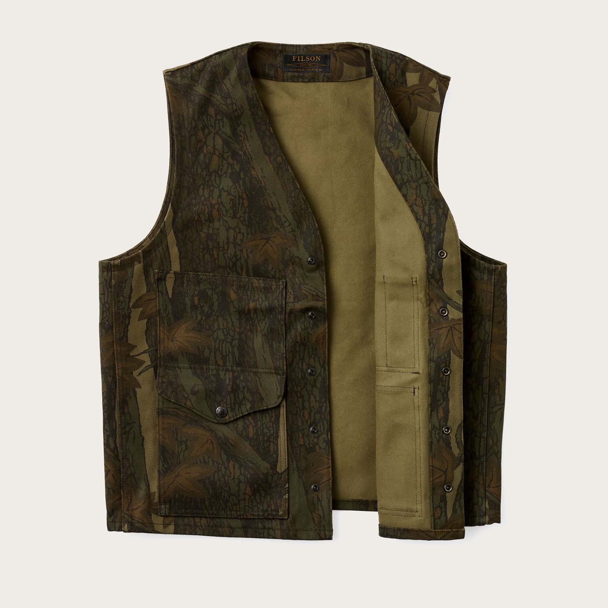 Rugged twill cruiser vest by Filson | Maple bark camo (Beige)